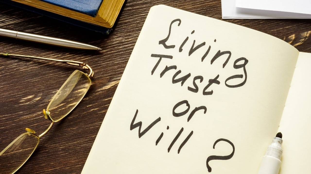 Making and funding a living trust in Texas